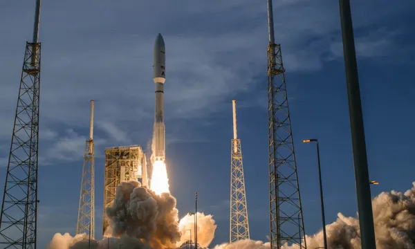 Amazon ra mắt vệ tinh Internet đầu tiên