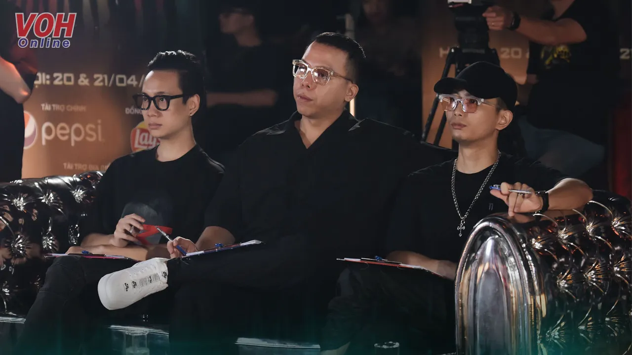 Quán quân Rap Việt - Seachains trở lại trưởng thành hơn trong 30 The Album